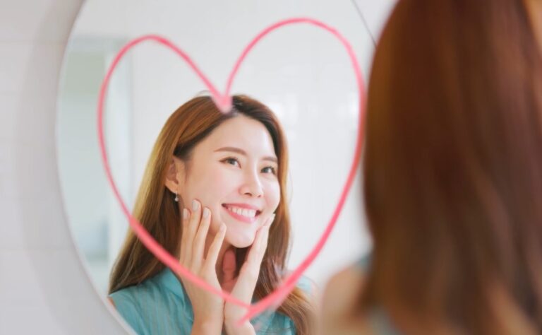 7 Simple Ways to Attract People - Unleashing Your Inner Charm