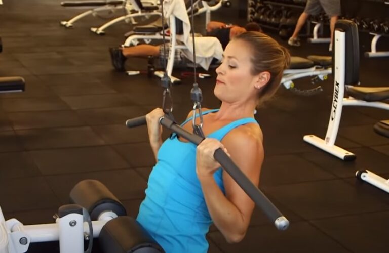 Get Rid Of Armpit Fat In A Jiffy With These 7 Exercises! - Moves for ...